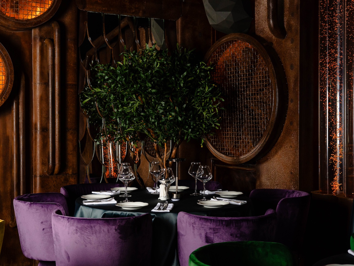 Новое место: GUSSI | Sparkle Spotlight